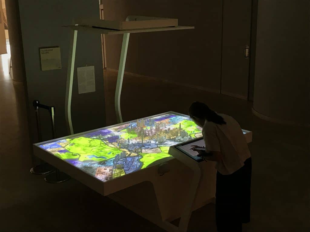 Scale Model Interactive Mapping - Cubexis